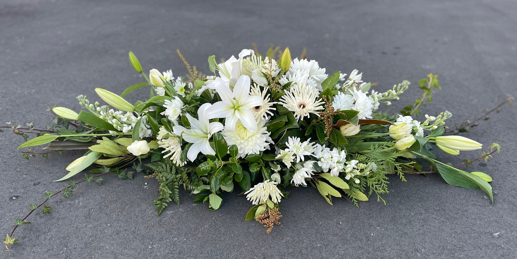 Casket Spray - Fresh Floral tribute – Fi's Flowers N Art